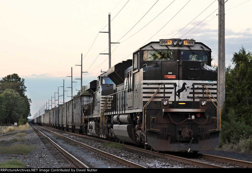 NS SD70M-2 #2665 lead on NS (loaded coal) 852 southbound train